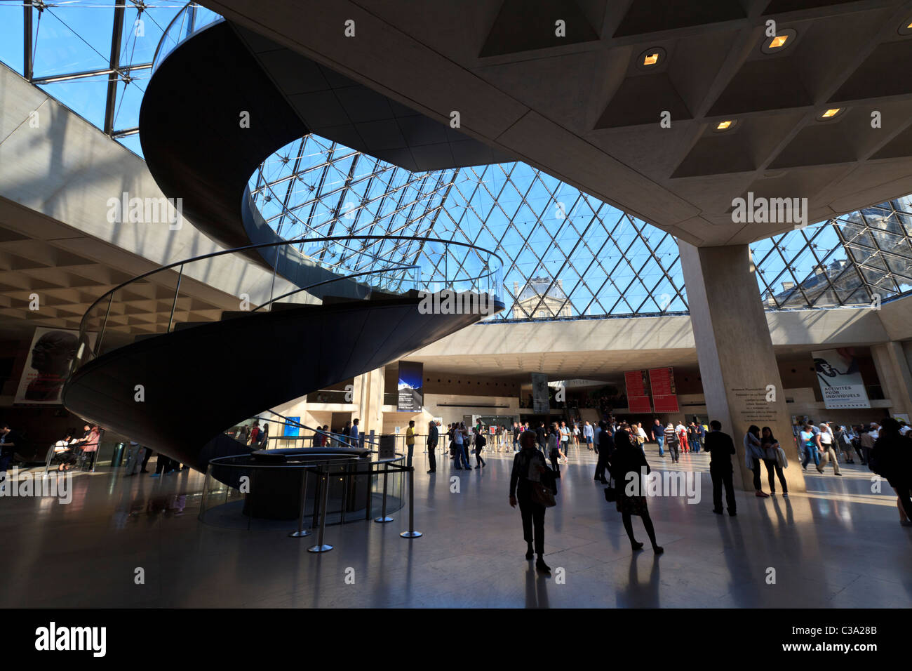 The concourse of the Louvre Museum, Paris, France Stock Photo - Alamy