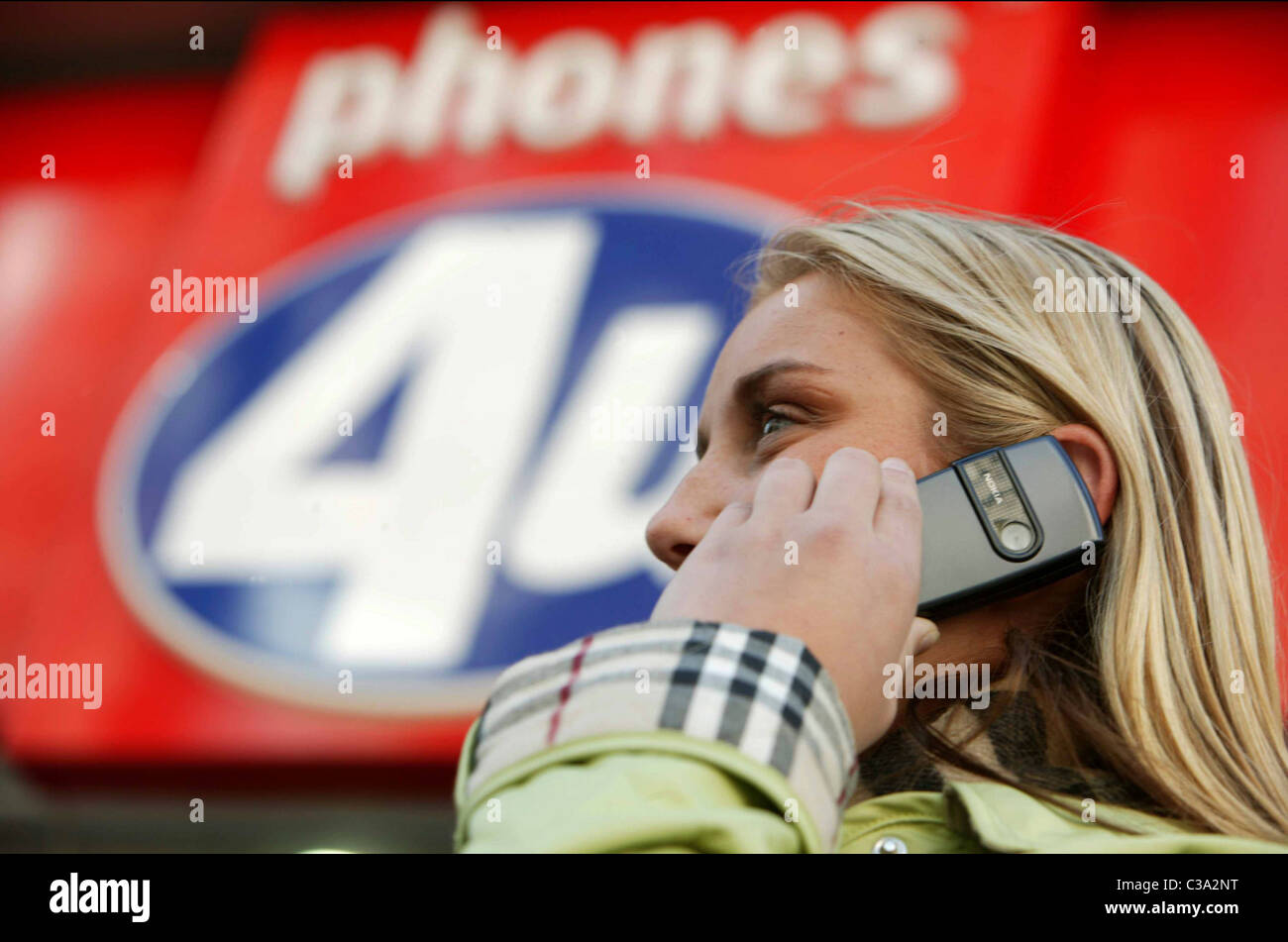 Mobile Phone Phones4u Phones 4u High Resolution Stock Photography and Images - Alamy