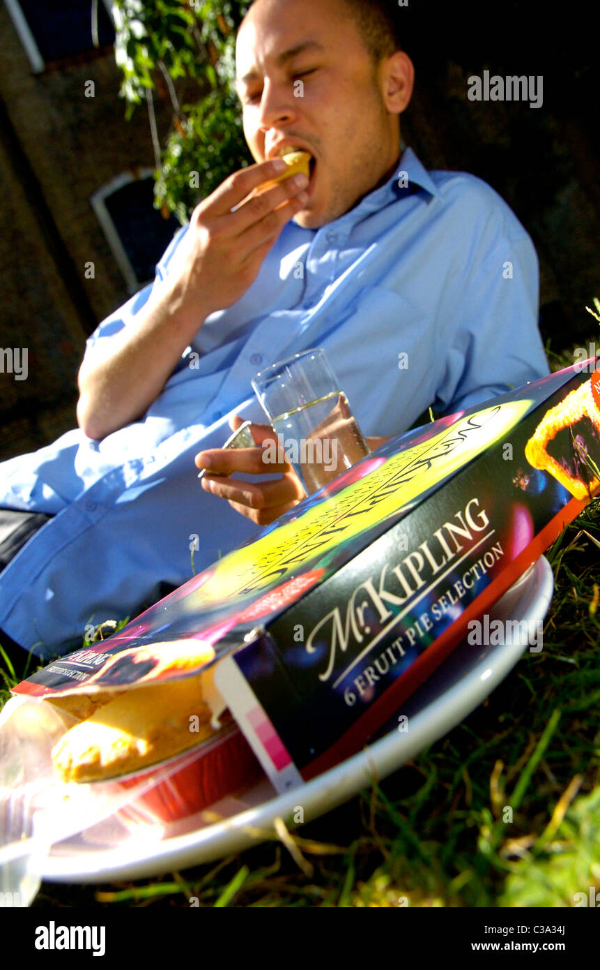 Mr kipling hi-res stock photography and images - Alamy