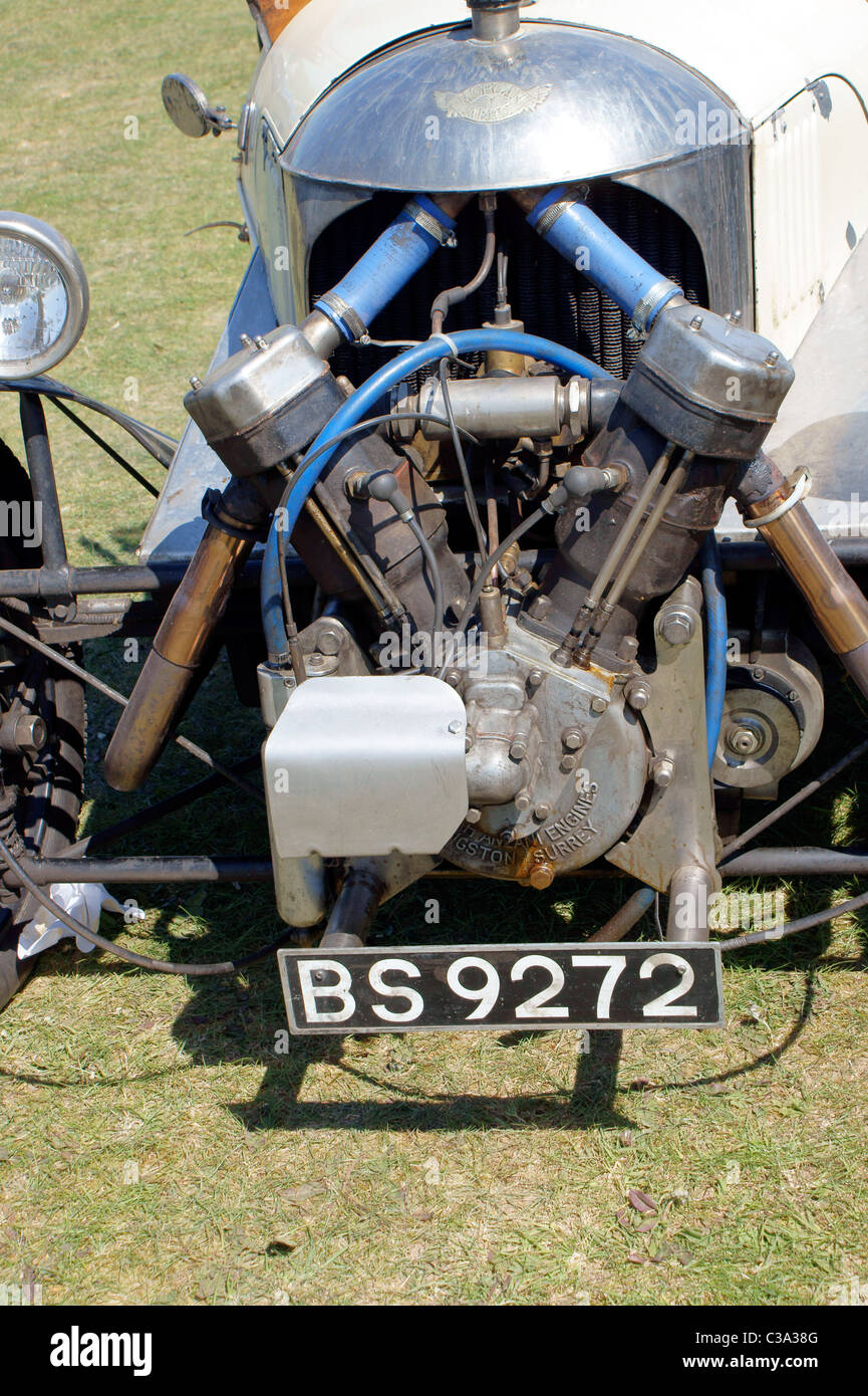 MORGAN MOTOR CAR WITH AN ANZANI 2 CYLINDER WATER COOLED ENGINE Stock ...