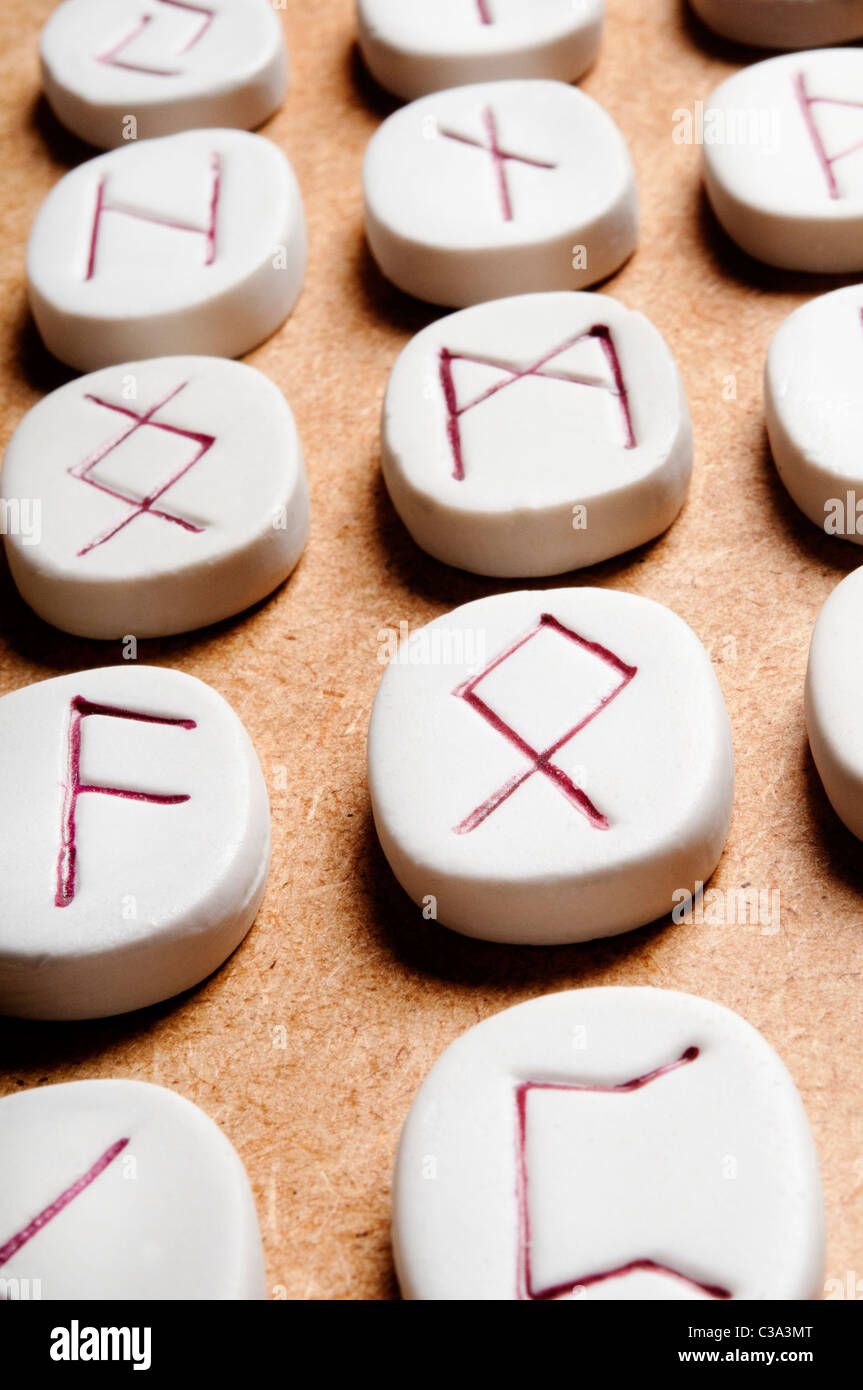 Runes stones hi-res stock photography and images - Alamy