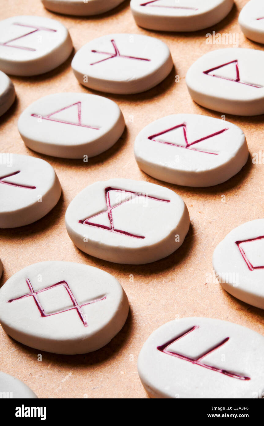 Runes stones hi-res stock photography and images - Alamy