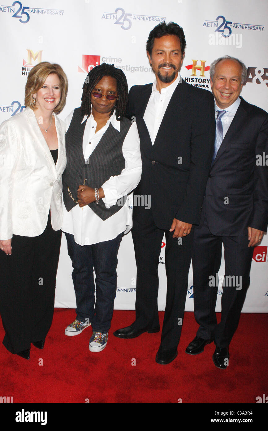 Abbe Raven, Whoopi Goldberg, Bejamin Bratt, Robert DeBitetto 25th ...