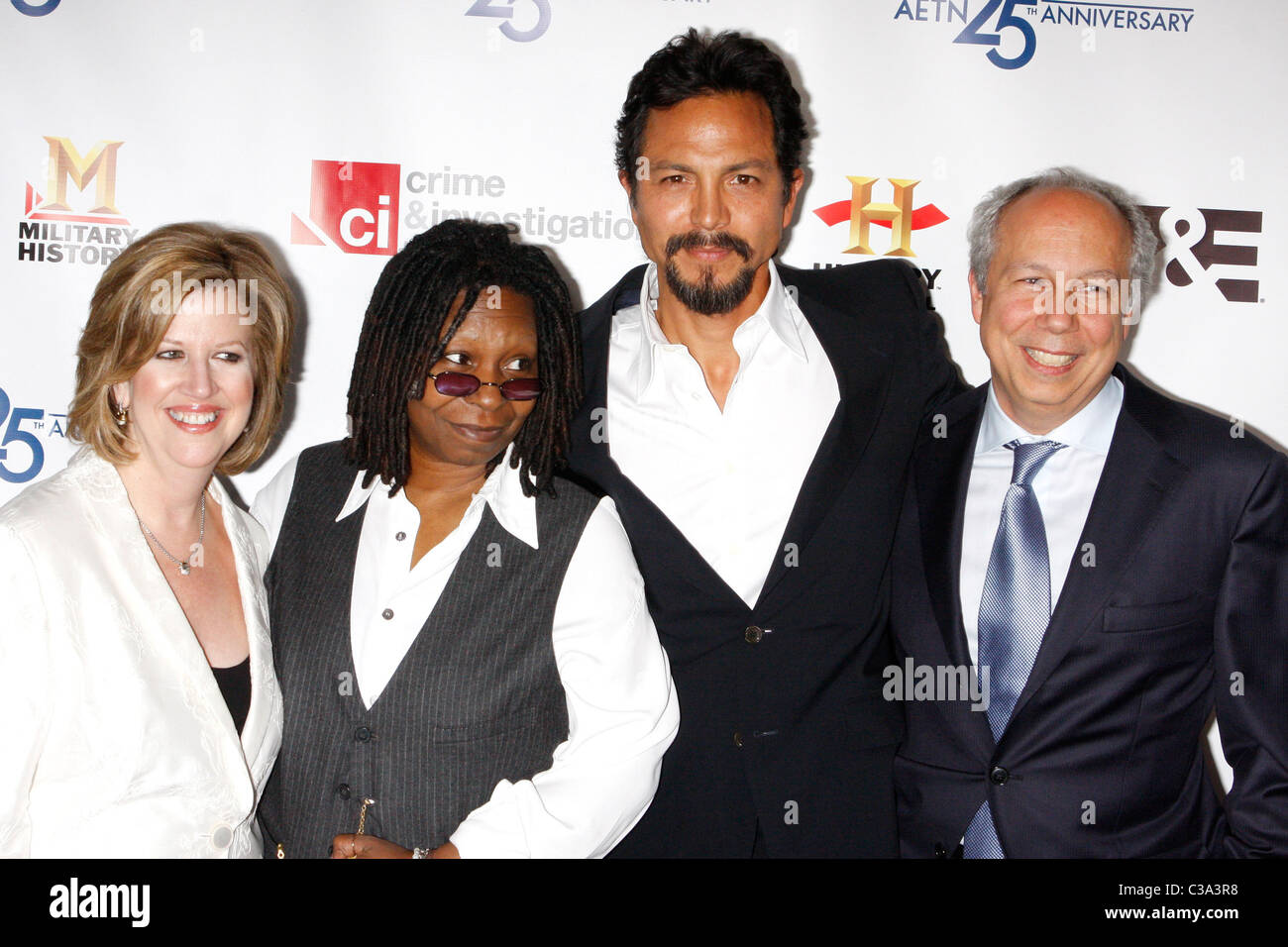 Abbe Raven, Whoopi Goldberg, Bejamin Bratt, Robert DeBitetto 25th ...