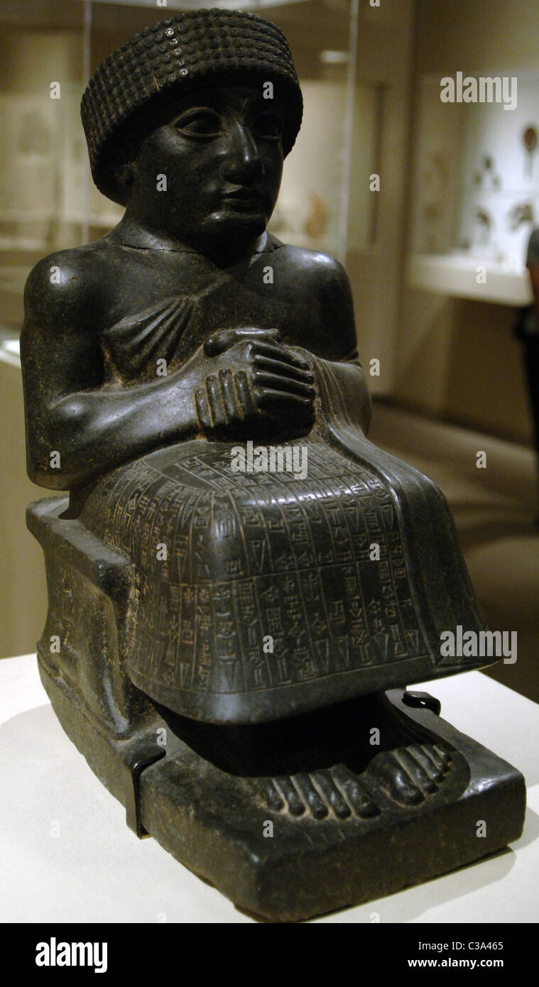 Mesopotamian art. Sumer. Gudea of Lagash (2150-2100 BC). Sculpture of ...