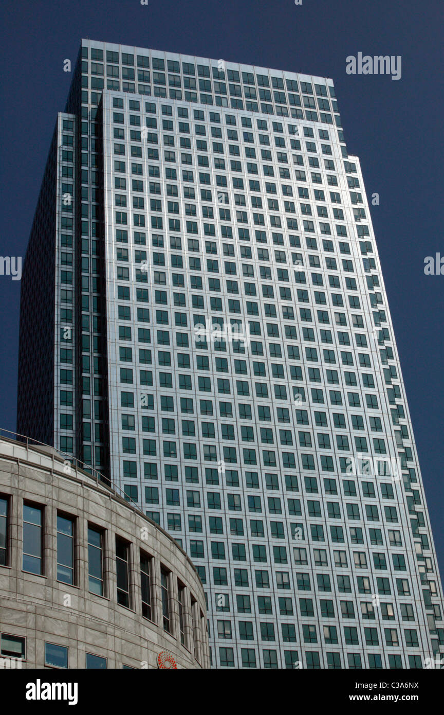 Canada place docklands hi-res stock photography and images - Alamy