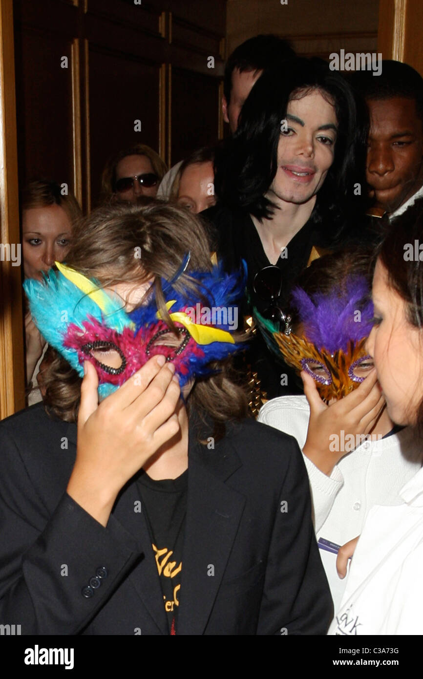 Paris jackson mask hi-res stock photography and images - Alamy