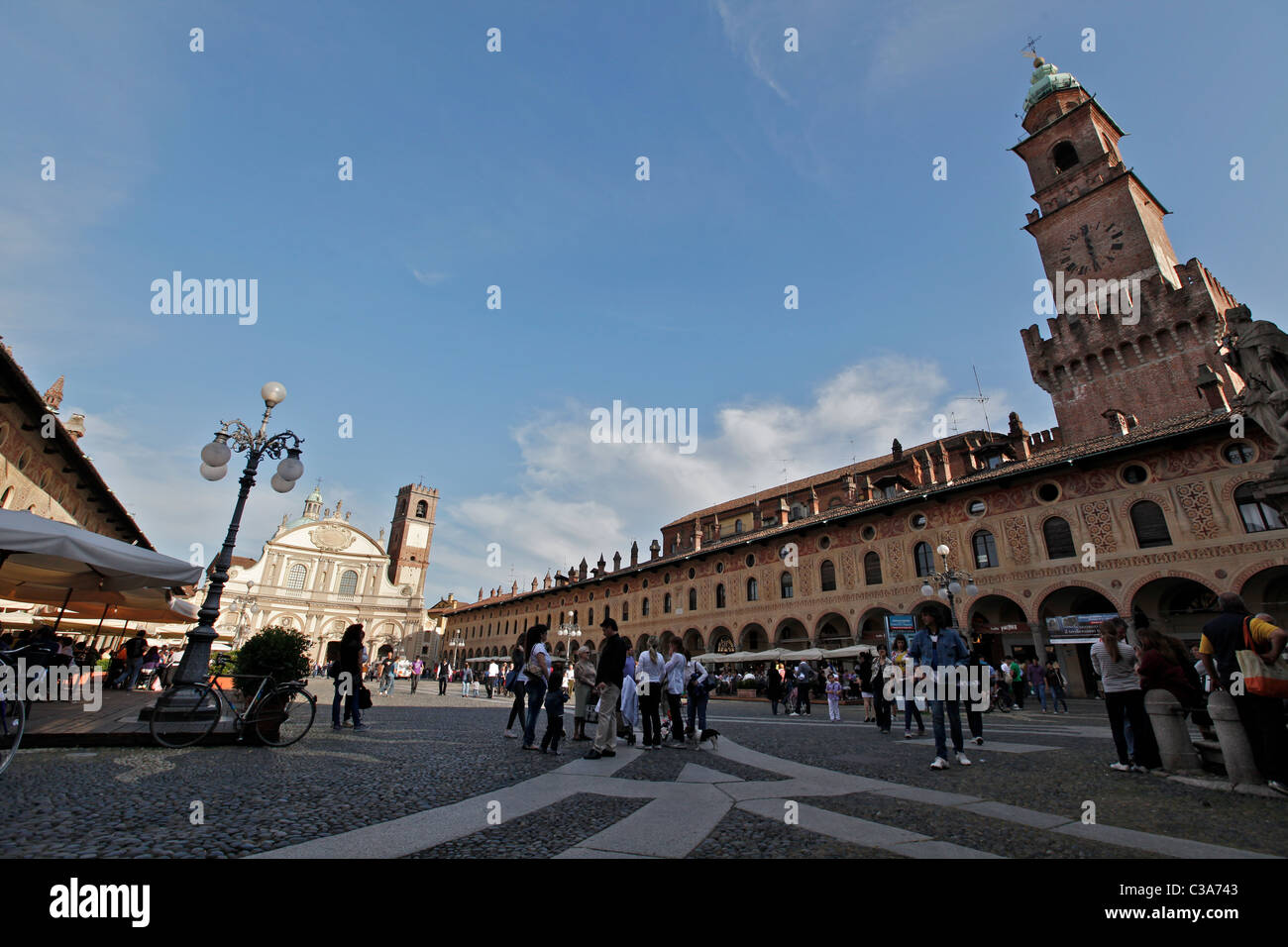 Piazza Ducale in its splendor with The Tower of Bramante and Duomo ...