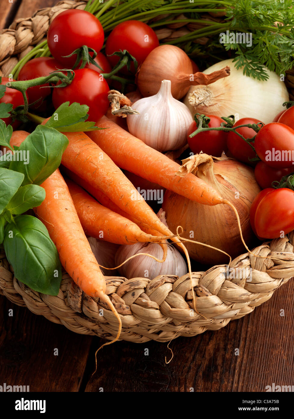 Fresh vegetables hi-res stock photography and images - Alamy