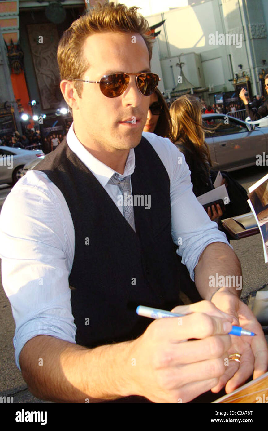 Ryan Reynolds meets the fans and signs autographs during the screening ...