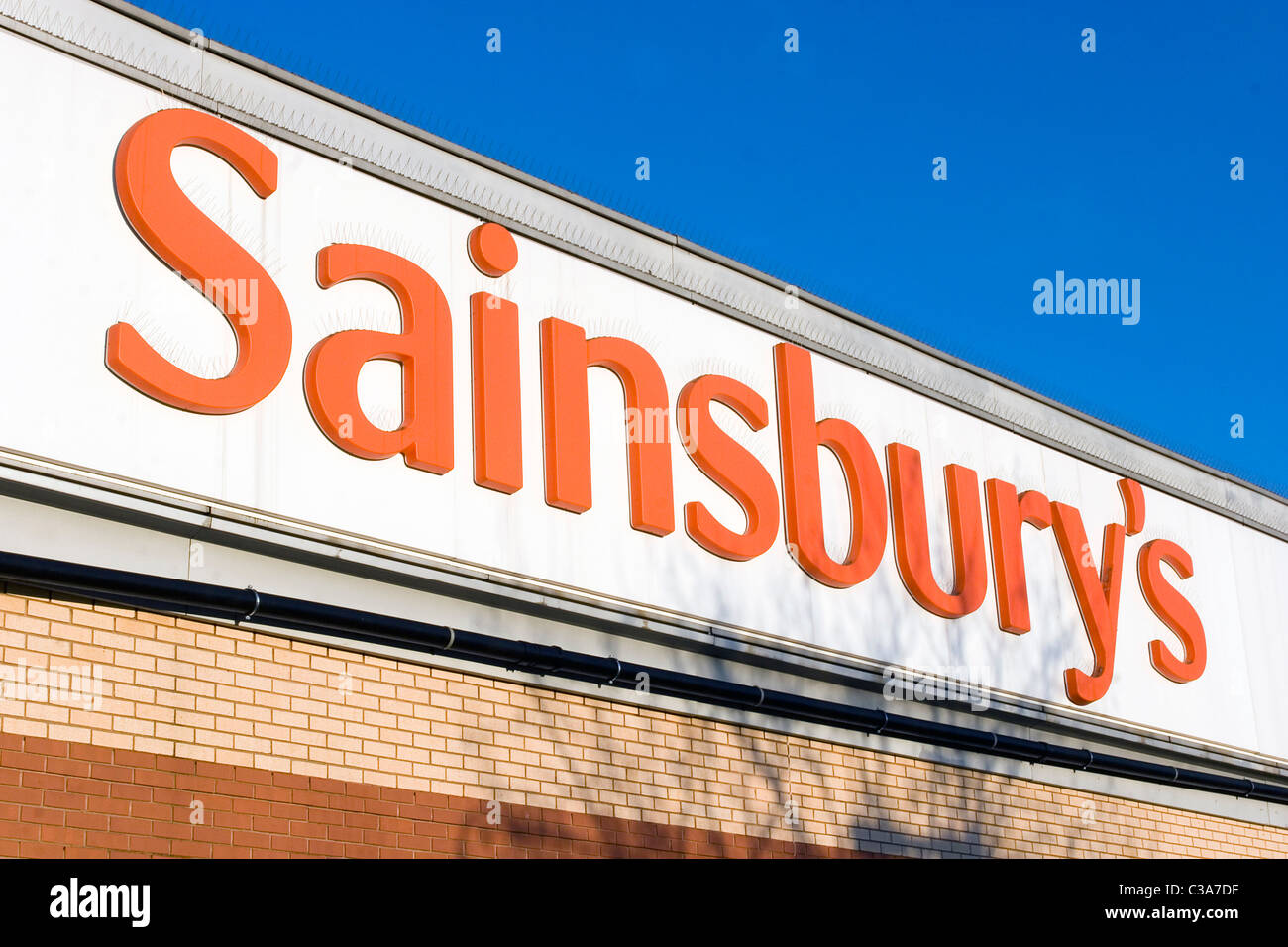 Sainsburys Store Front Stock Photos & Sainsburys Store Front Stock ...