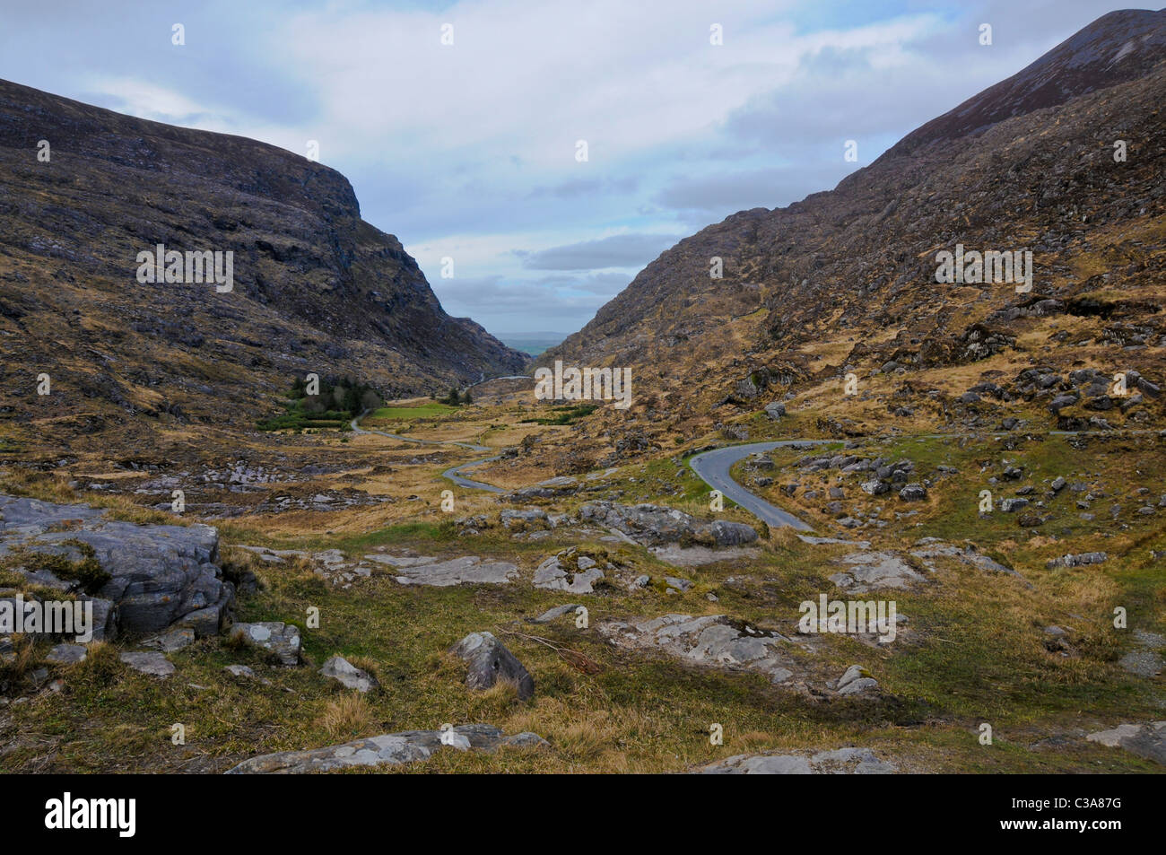 Gap of dunloe road hi-res stock photography and images - Alamy