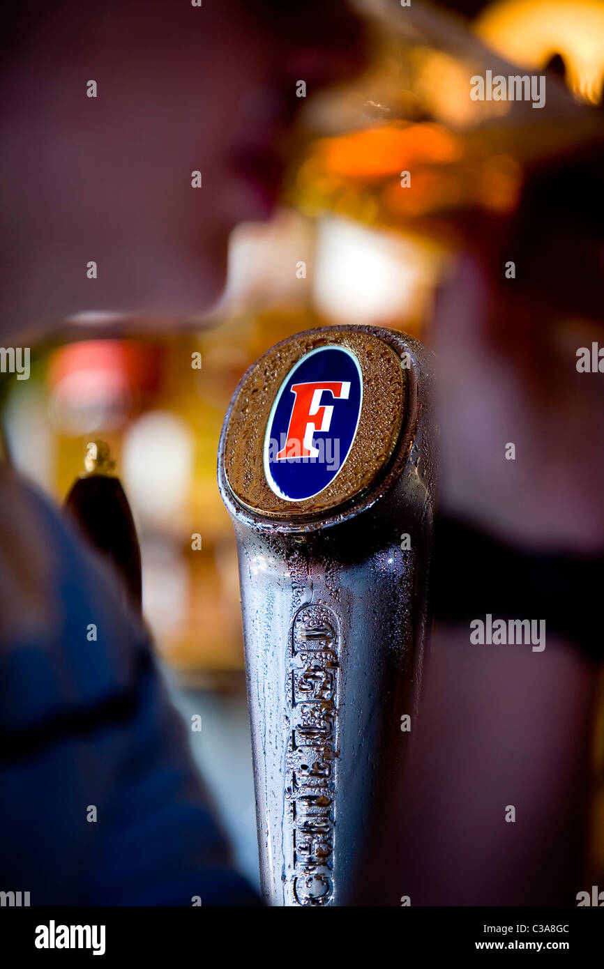 Fosters ice hi-res stock photography and images - Alamy
