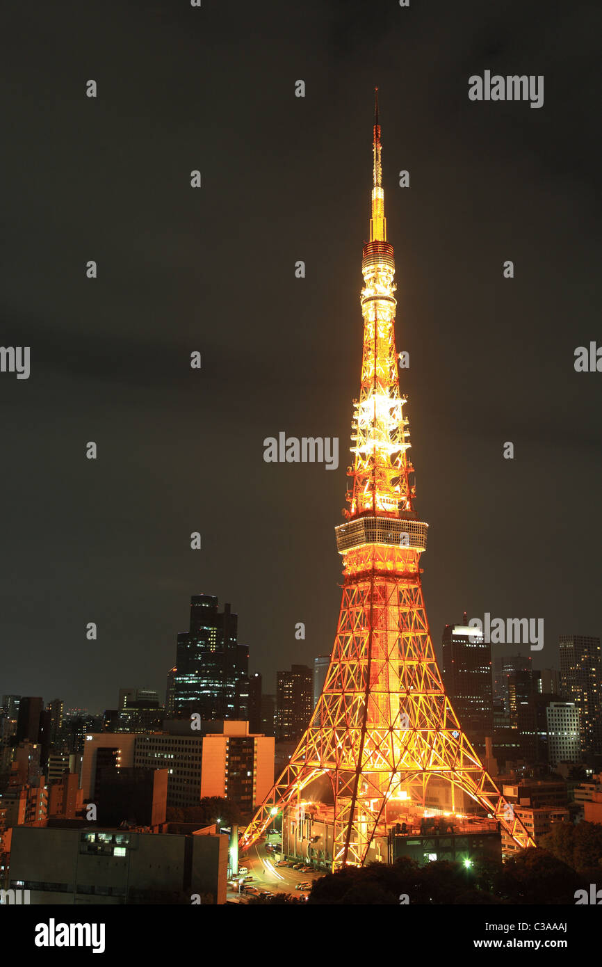 Illuminated Tokyo tower at night Stock Photo - Alamy
