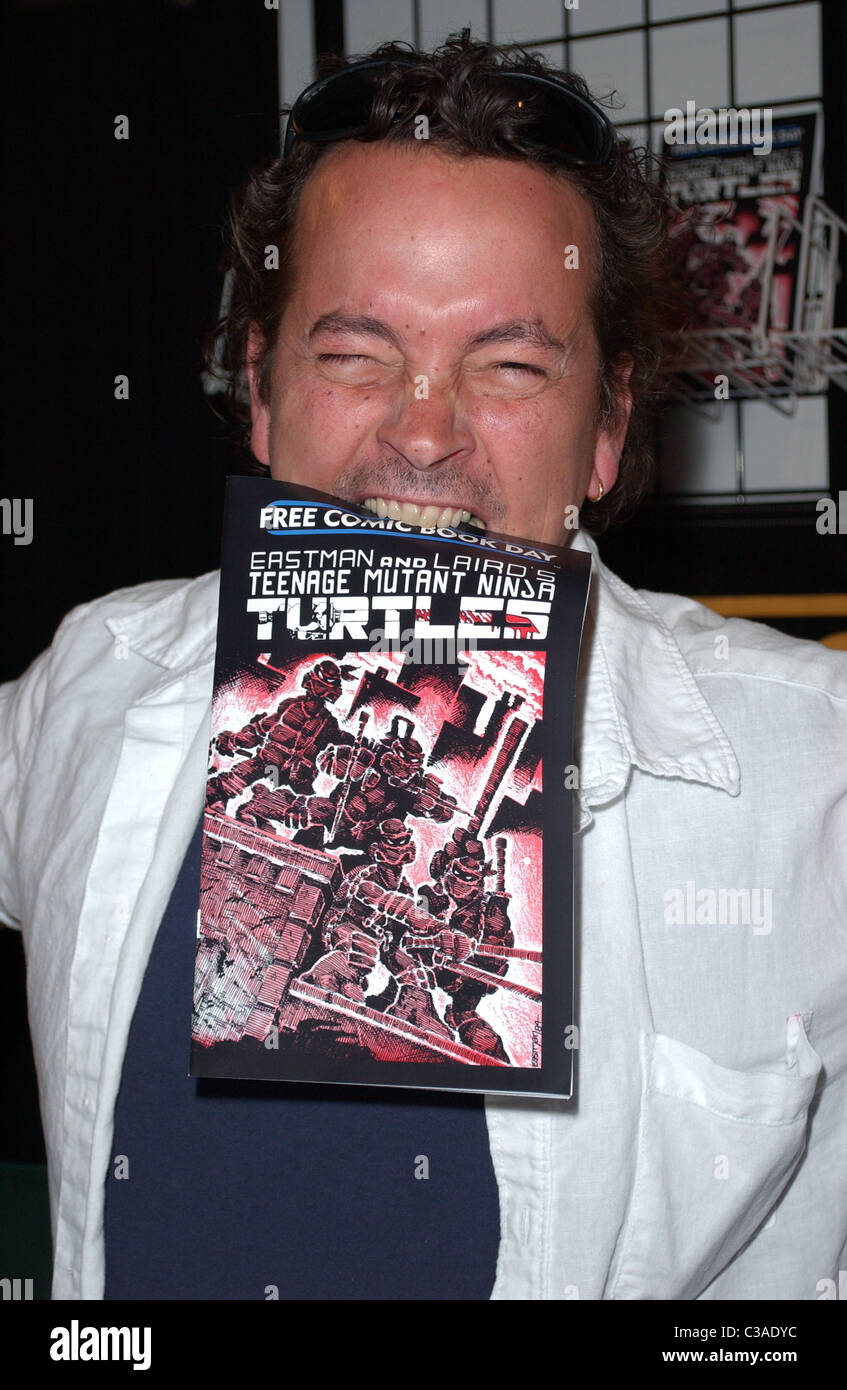 Kevin Eastman creator of Teenage Mutant Ninja Turtles William Shatner ...