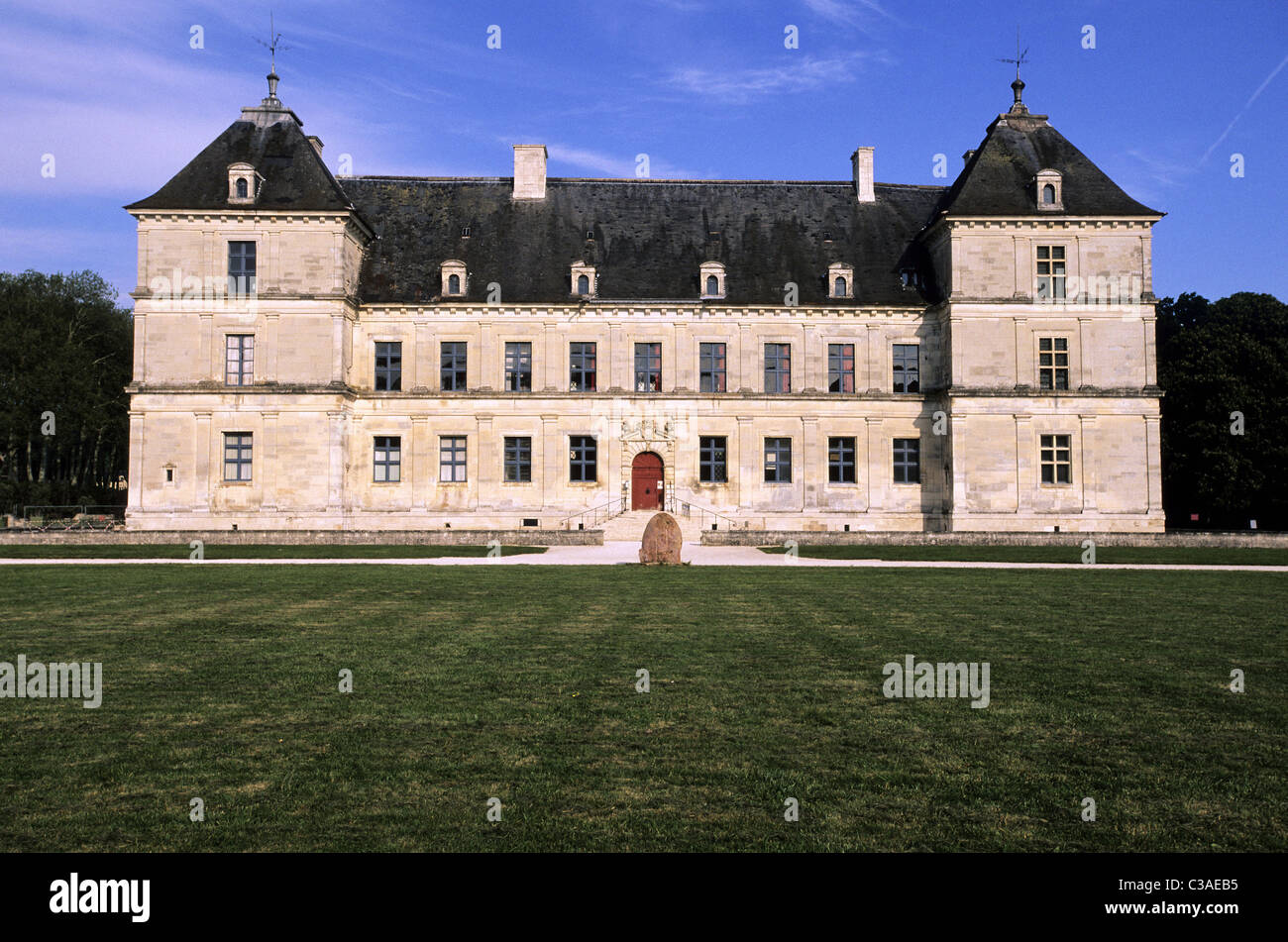 France, Yonne, Ancy le Franc, castle Stock Photo - Alamy