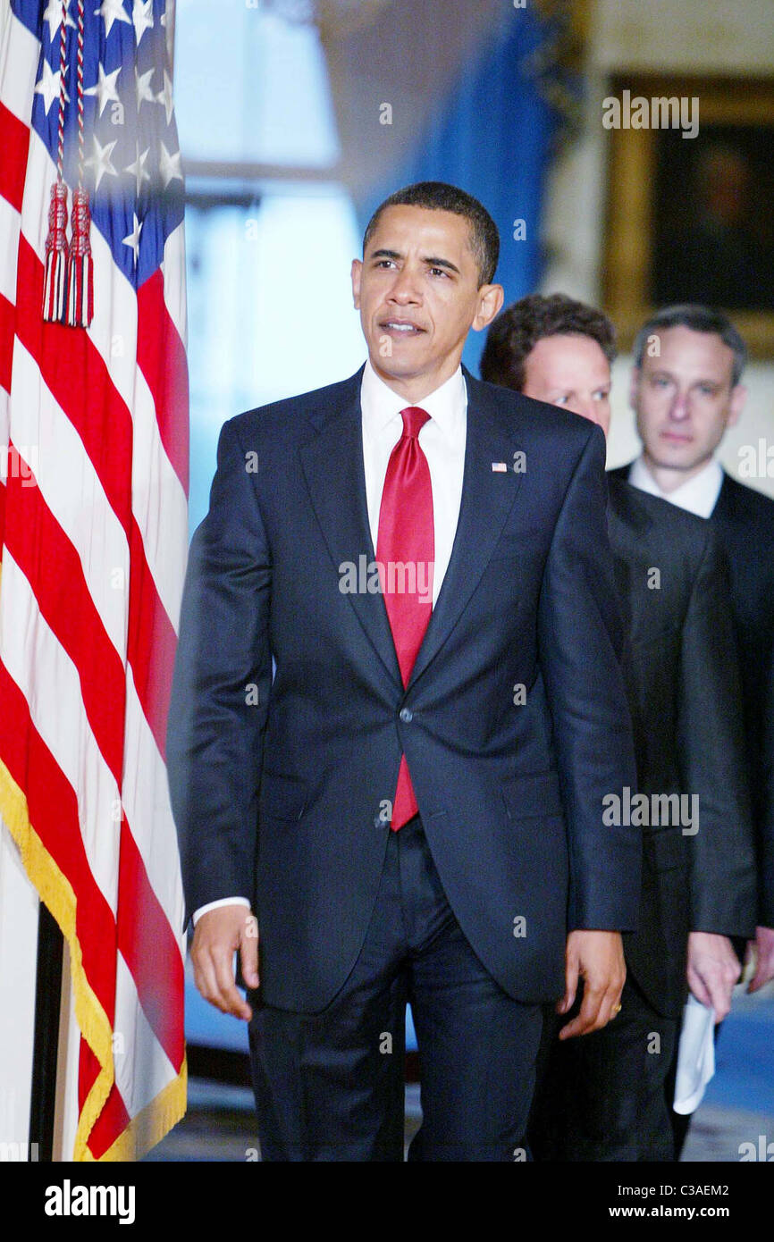 President Barack Obama US President Barack Obama and Treasury Secretary ...