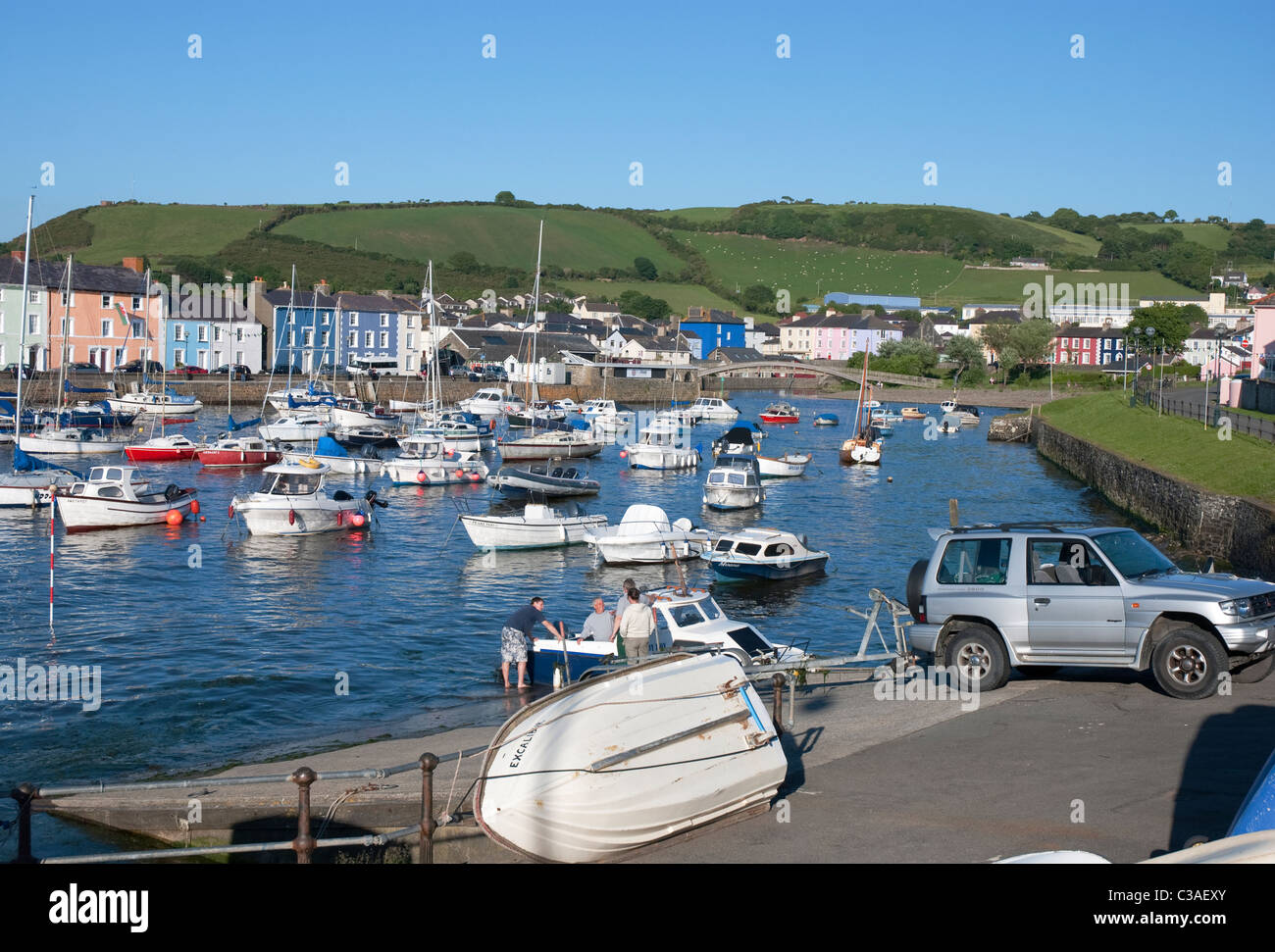 Seascape near aberaeron hi-res stock photography and images - Alamy