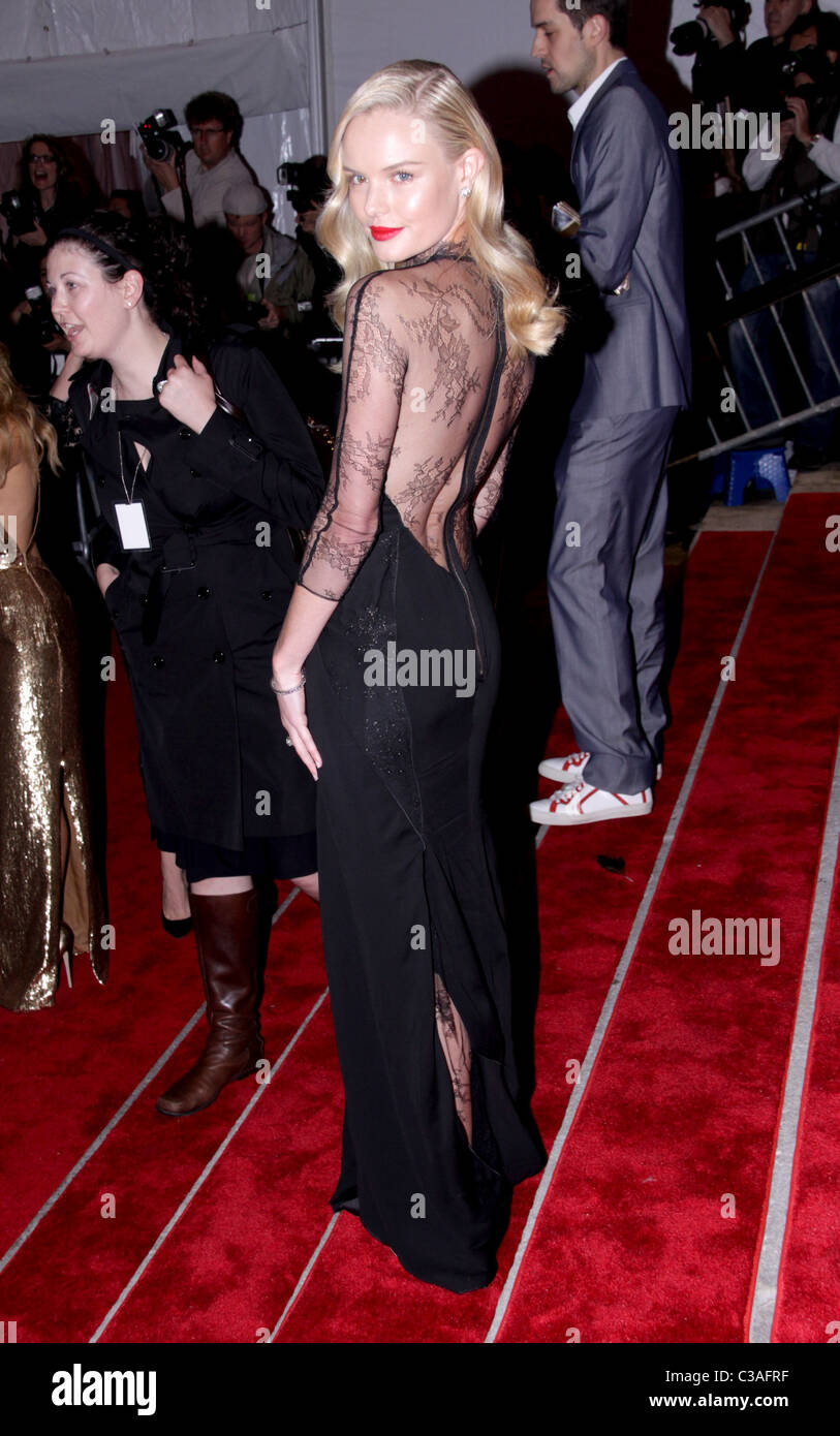 Kate Bosworth 'The Model As Muse: Embodying Fashion' Costume Institute ...