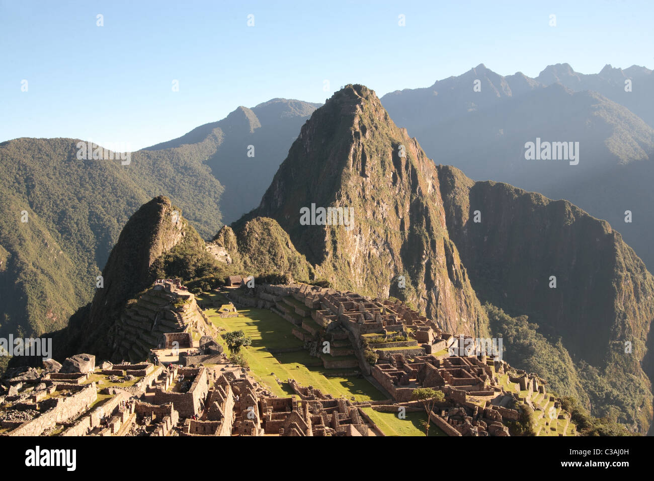 Machu picchu ruins in hi-res stock photography and images - Alamy