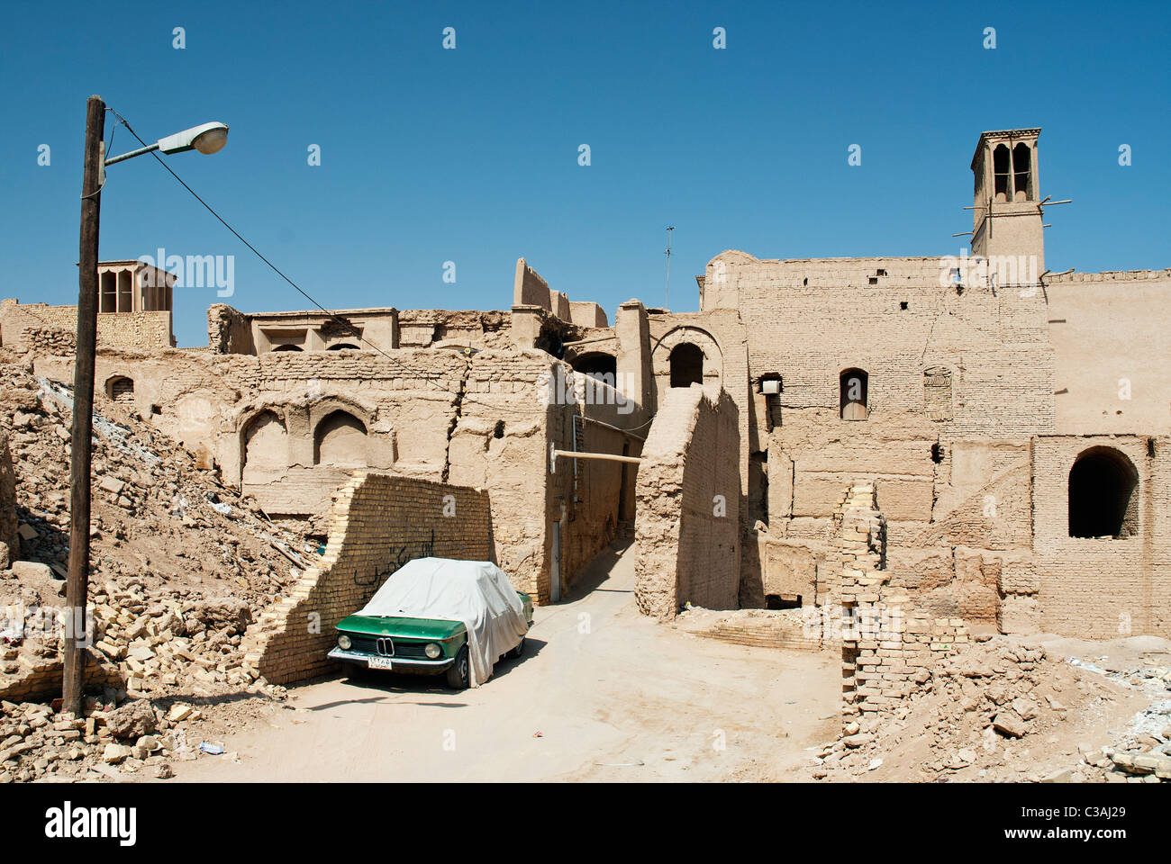 old town of yazd in iran Stock Photo - Alamy