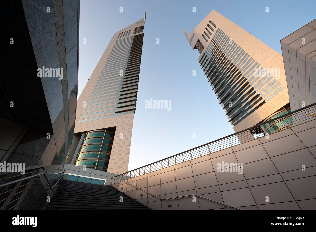 Emirates towers dubai uae hi-res stock photography and images - Alamy