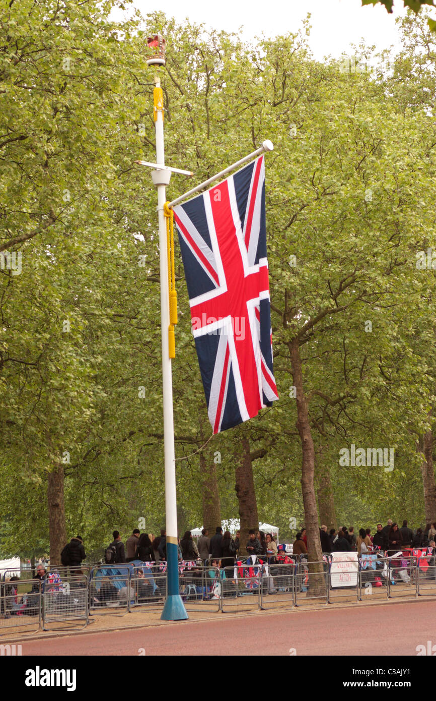 Flagpole the mall london hi-res stock photography and images - Alamy