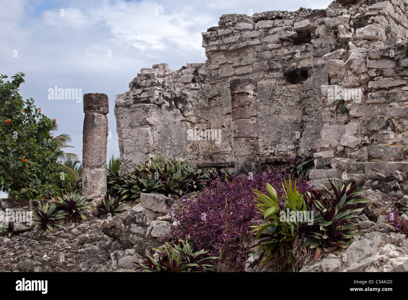 Tulum: Maya Ruins Stock Photo - Alamy