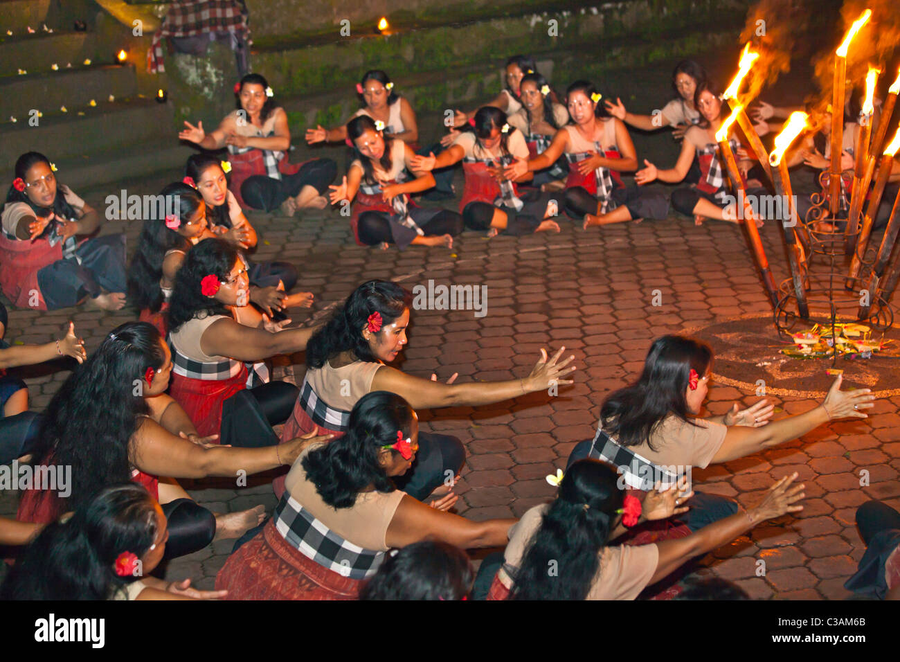 The JUNUNGAN village is the only female KECAK SRIKANDHI (RAMAYANA ...