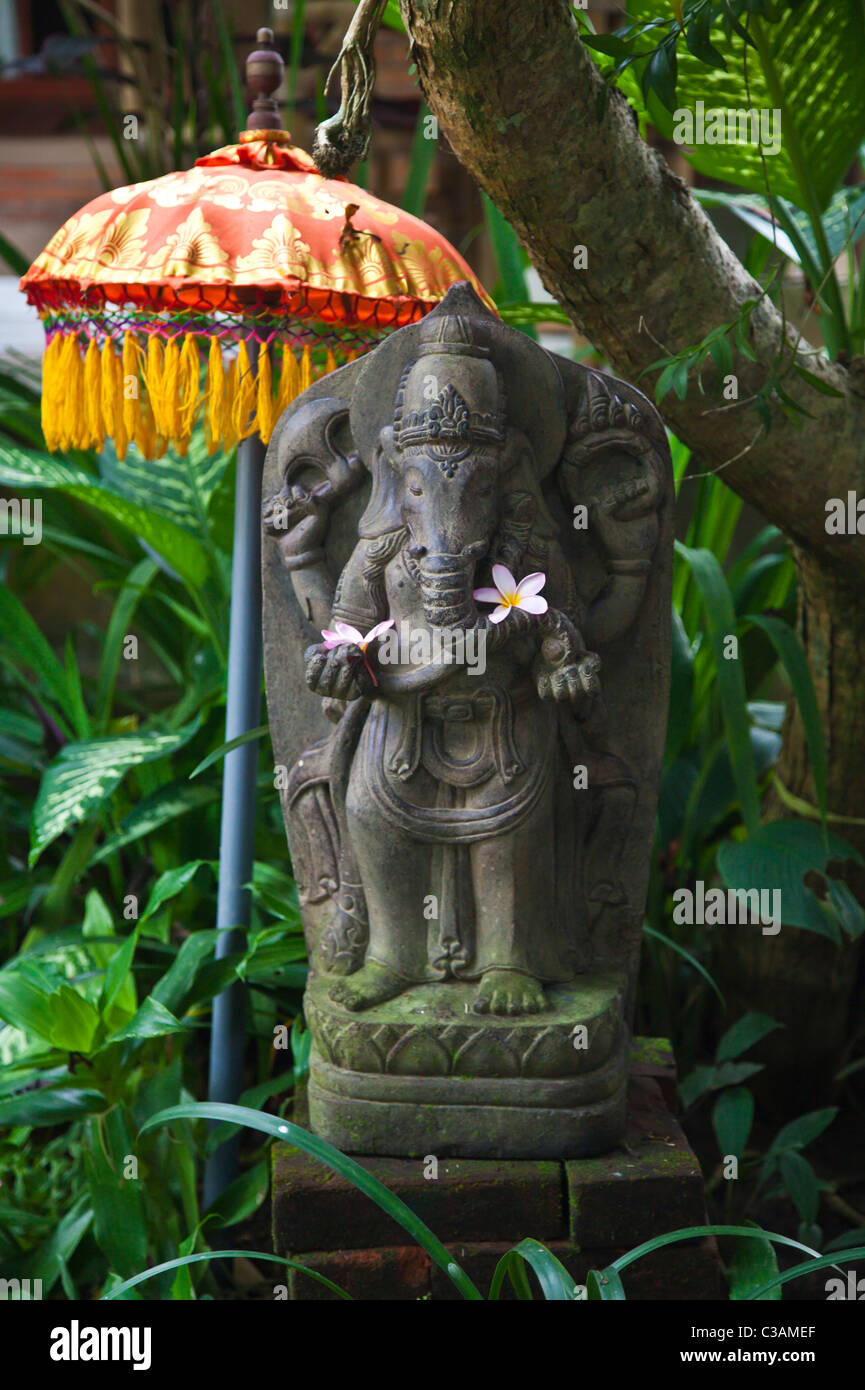 Balinese sculpture hi-res stock photography and images - Alamy