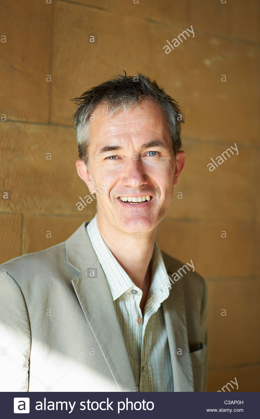 Dyer High Resolution Stock Photography and Images - Alamy