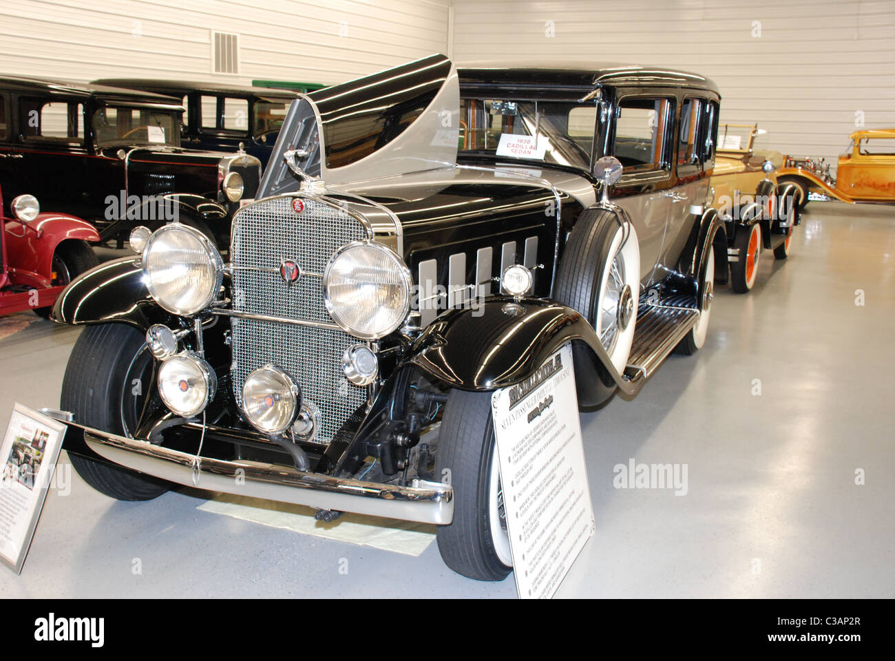 Cadillac v16 hi-res stock photography and images - Alamy