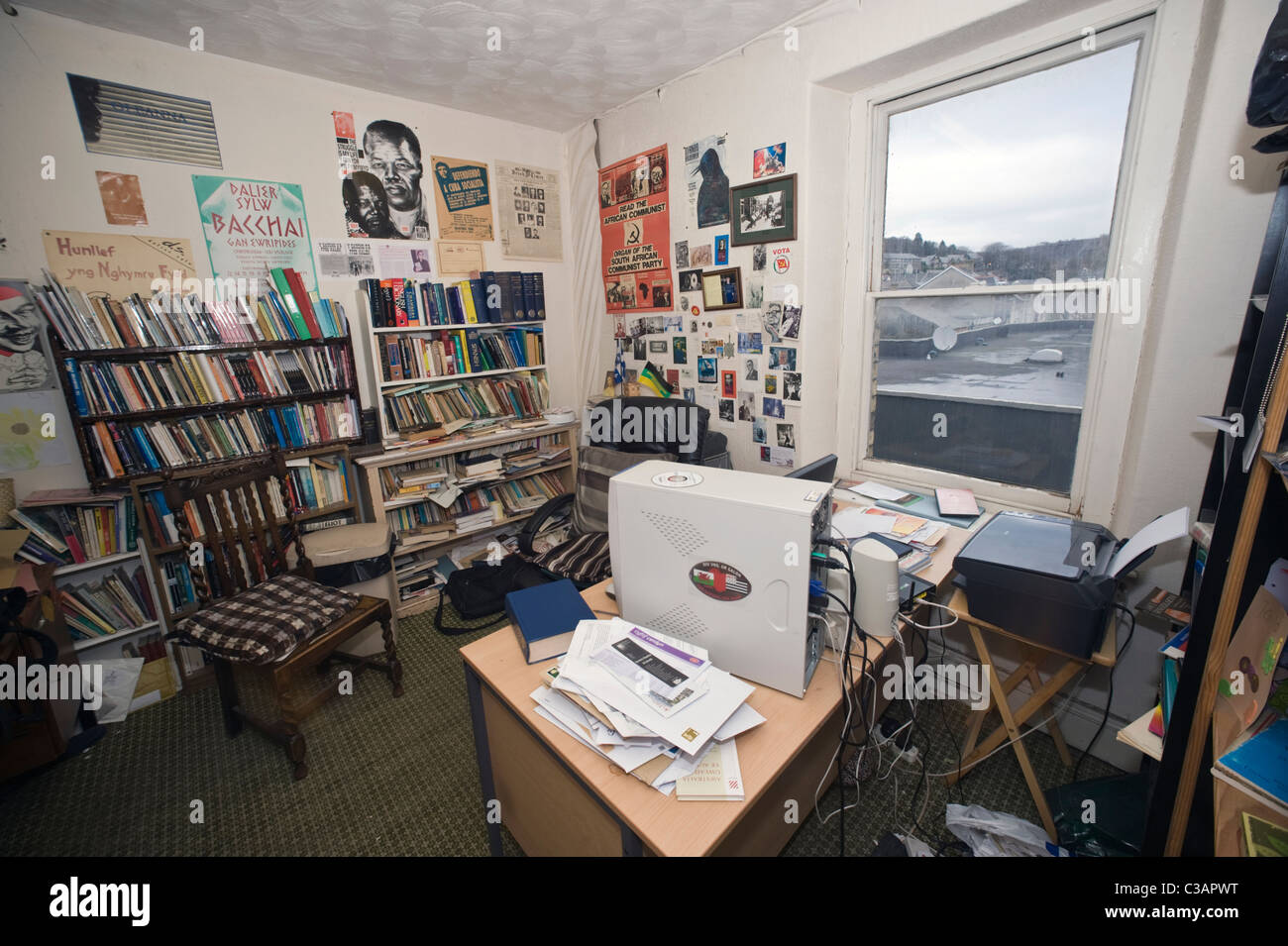 Writing room of Welsh writer and dramatist Gareth Miles Stock Photo - Alamy