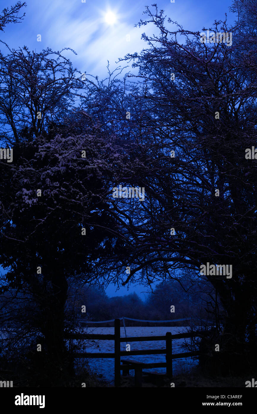A farm in Muxton, Telford at night Stock Photo - Alamy