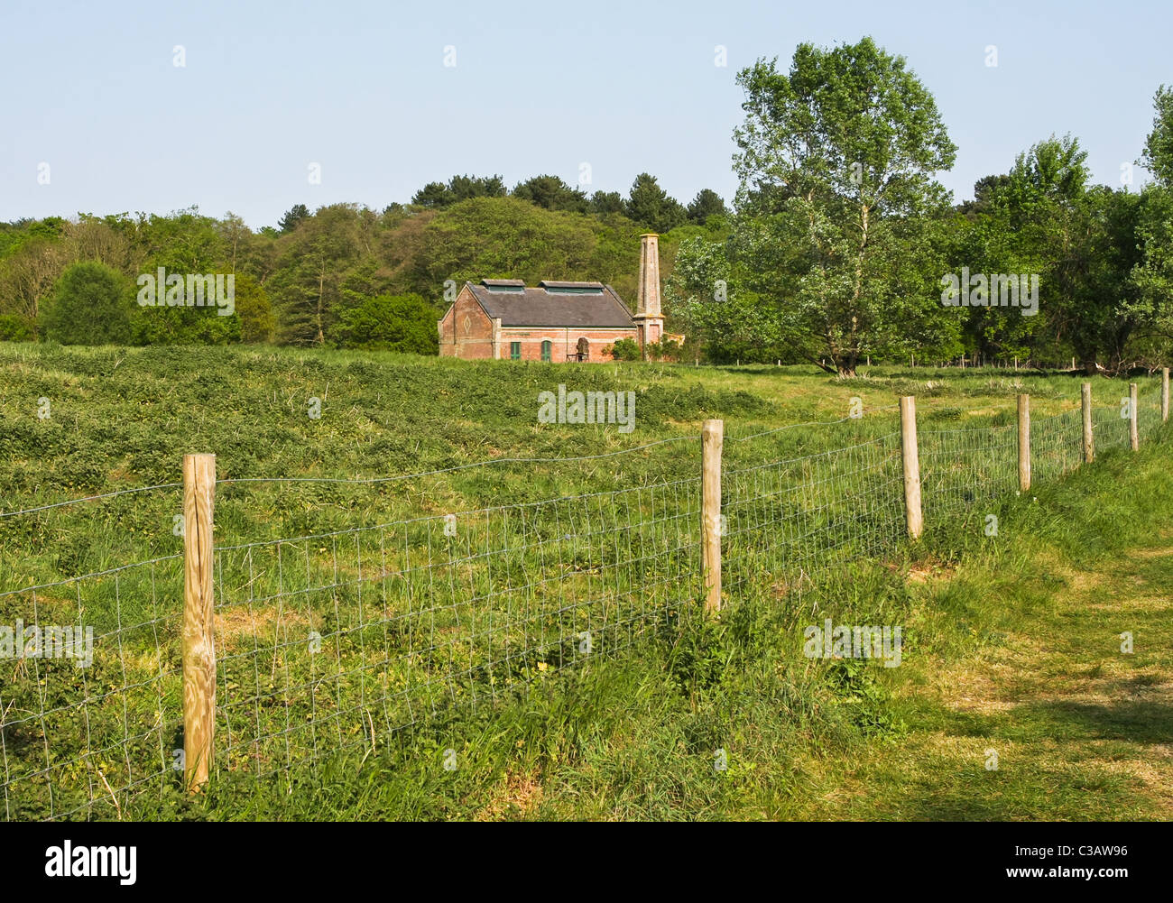 Old pump house hi-res stock photography and images - Alamy