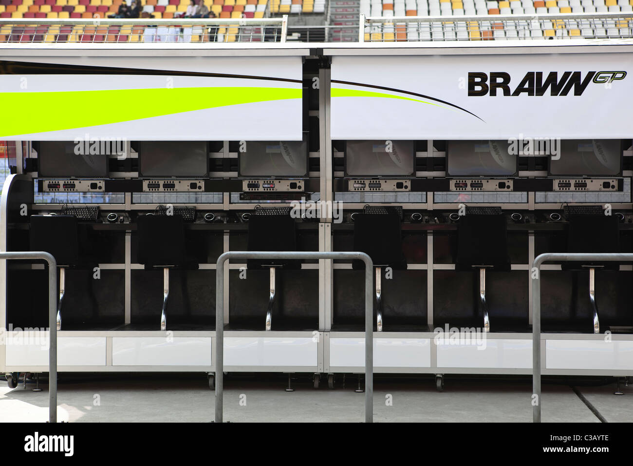 Shanghai race logo hi-res stock photography and images - Alamy