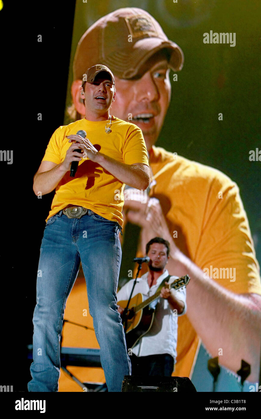 Rodney Atkins The 2009 CMA Music Festival - Day 2 The Ultimate Country ...