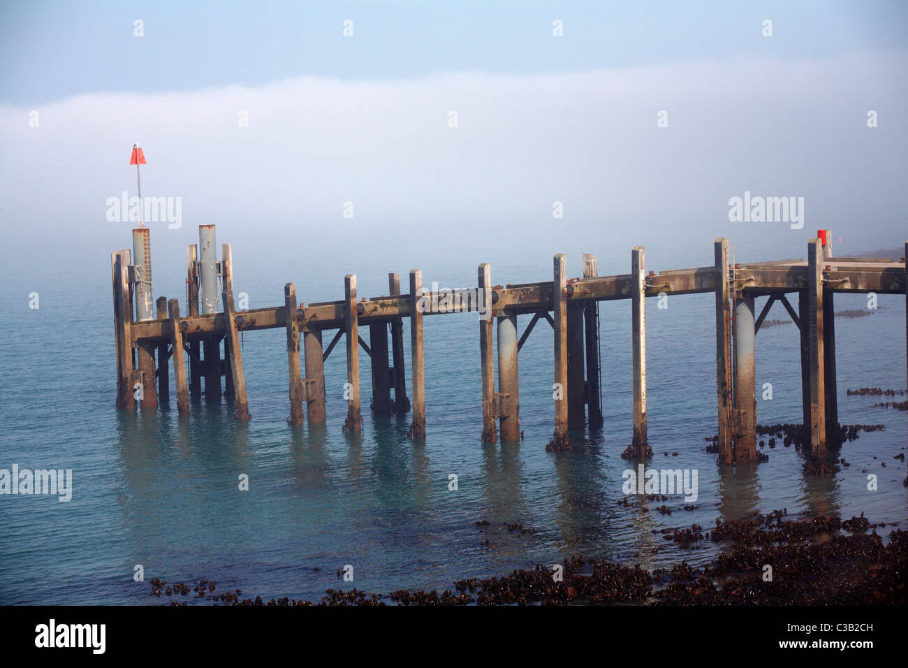 Jetty landing hi-res stock photography and images - Alamy