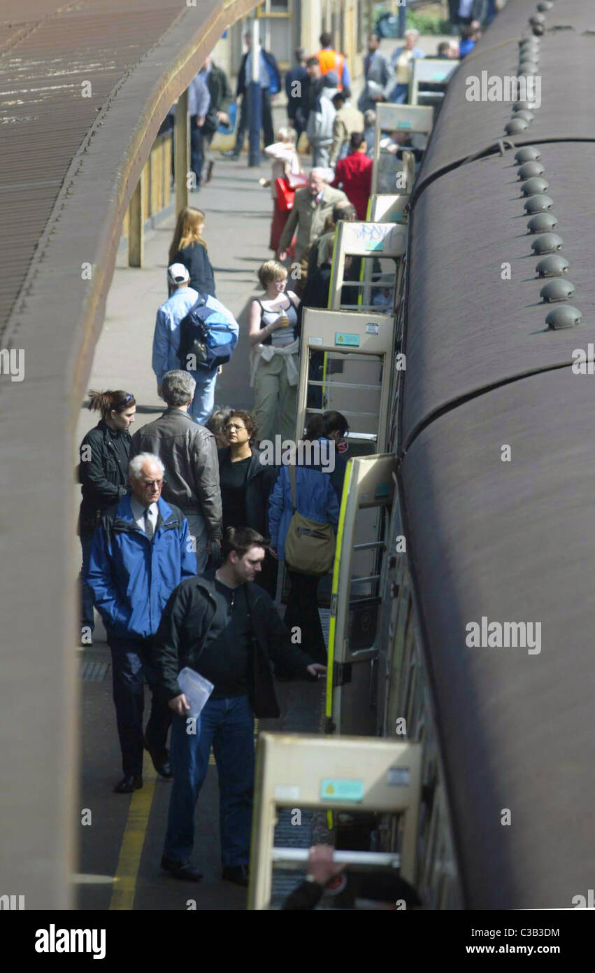 Train at Clapham Junction, London Stock Photo - Alamy
