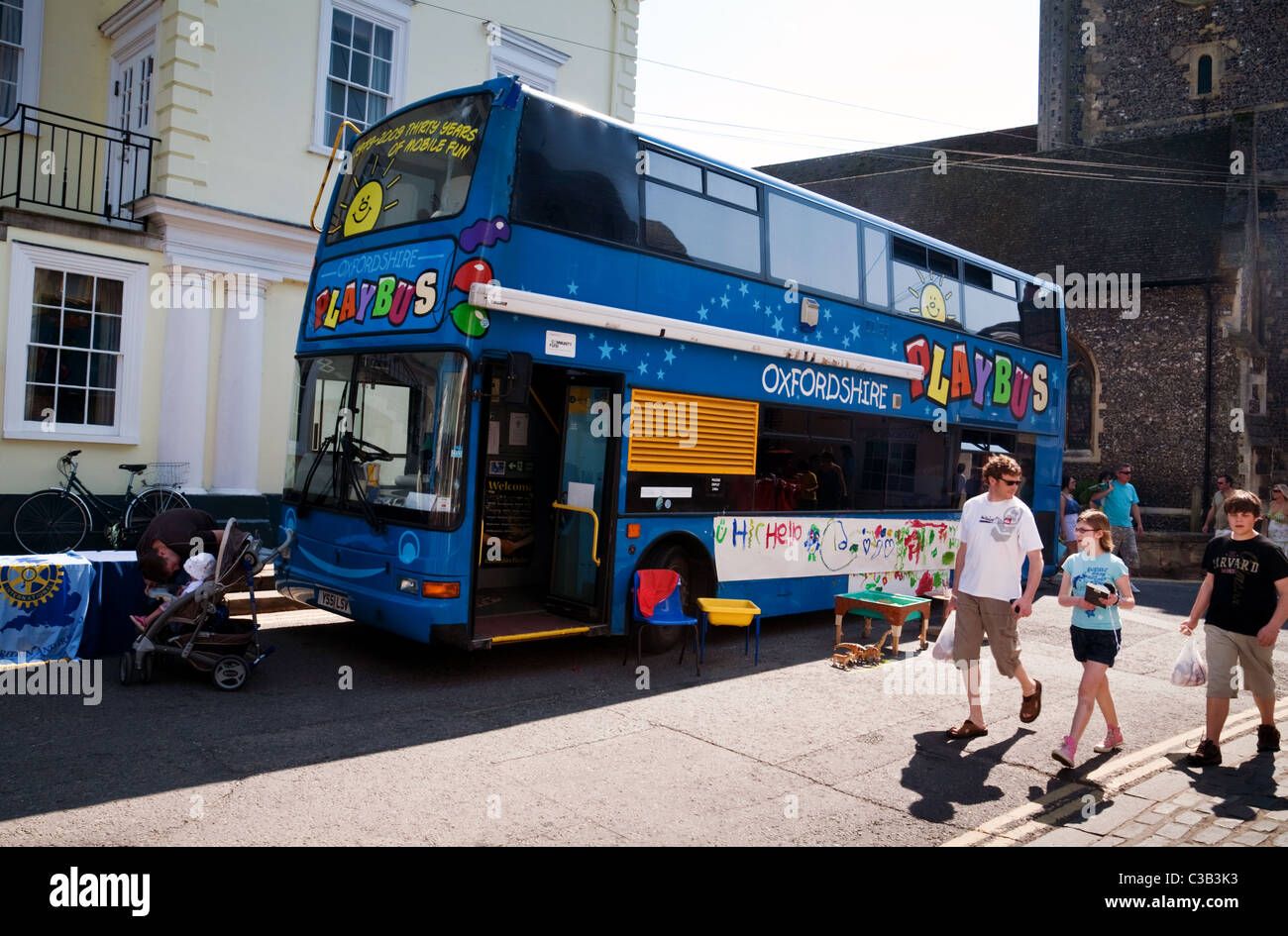 Playbus hi-res stock photography and images - Alamy