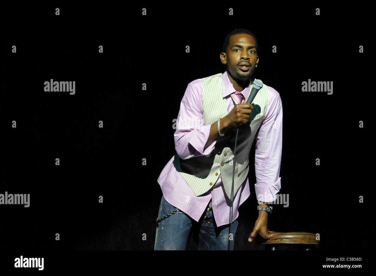 Bill Bellamy performs live during the 2nd Annual Memorial Weekend ...