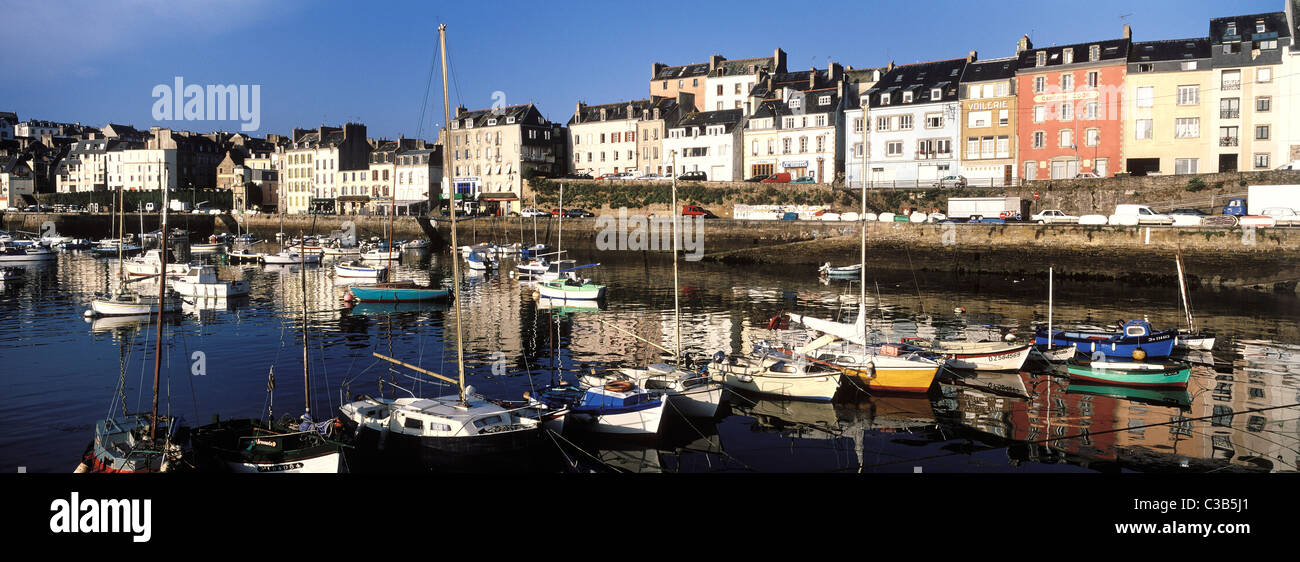 France, Finistere, the harbour of Douarnenez Stock Photo - Alamy
