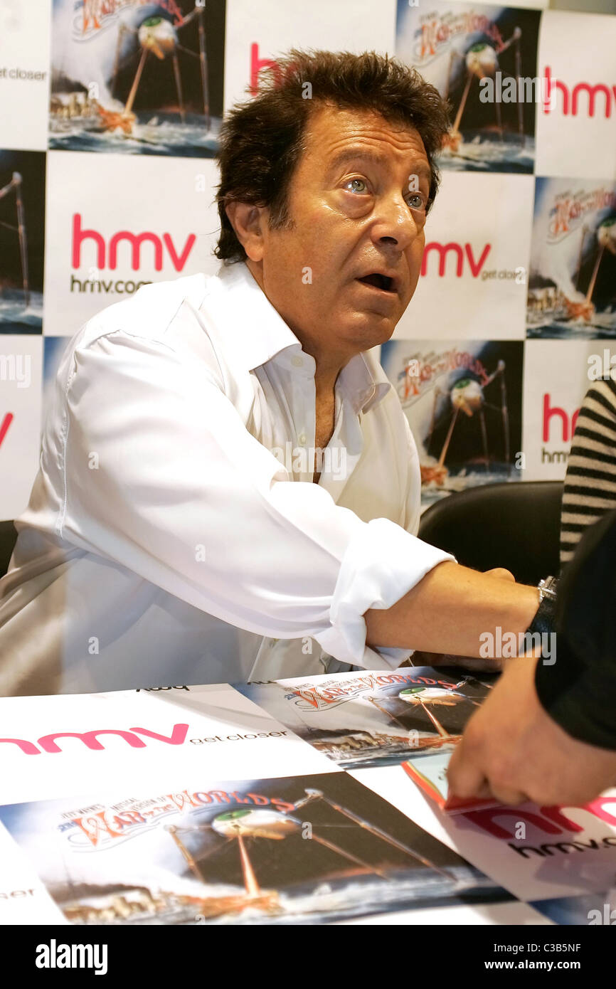Jeff Wayne signs copies of 'Jeff Wayne's Musical Version Of The War Of ...