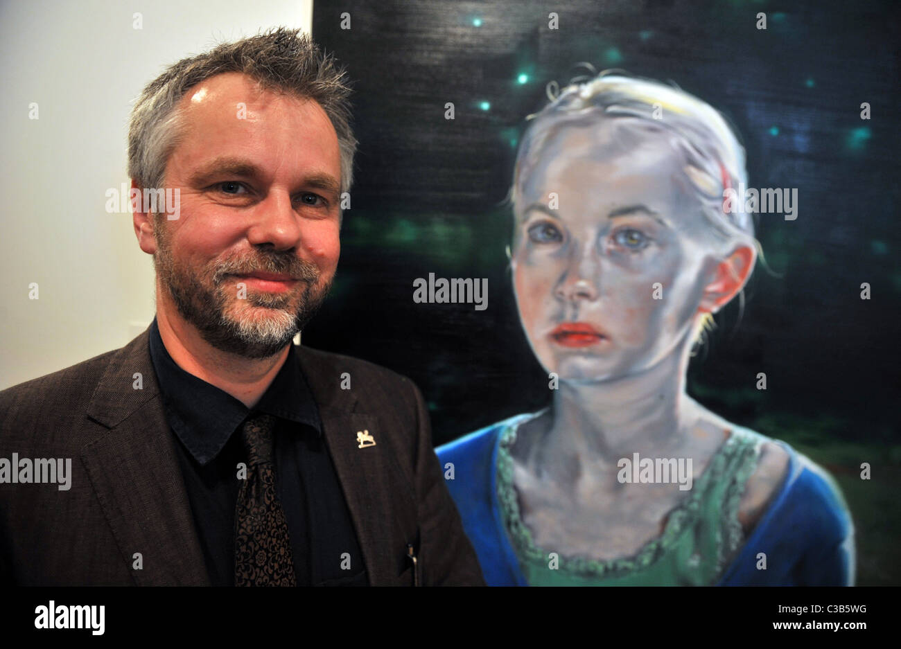 Winner Peter Morkman with his work 'Changeling 2' BP Portrait Prize ...