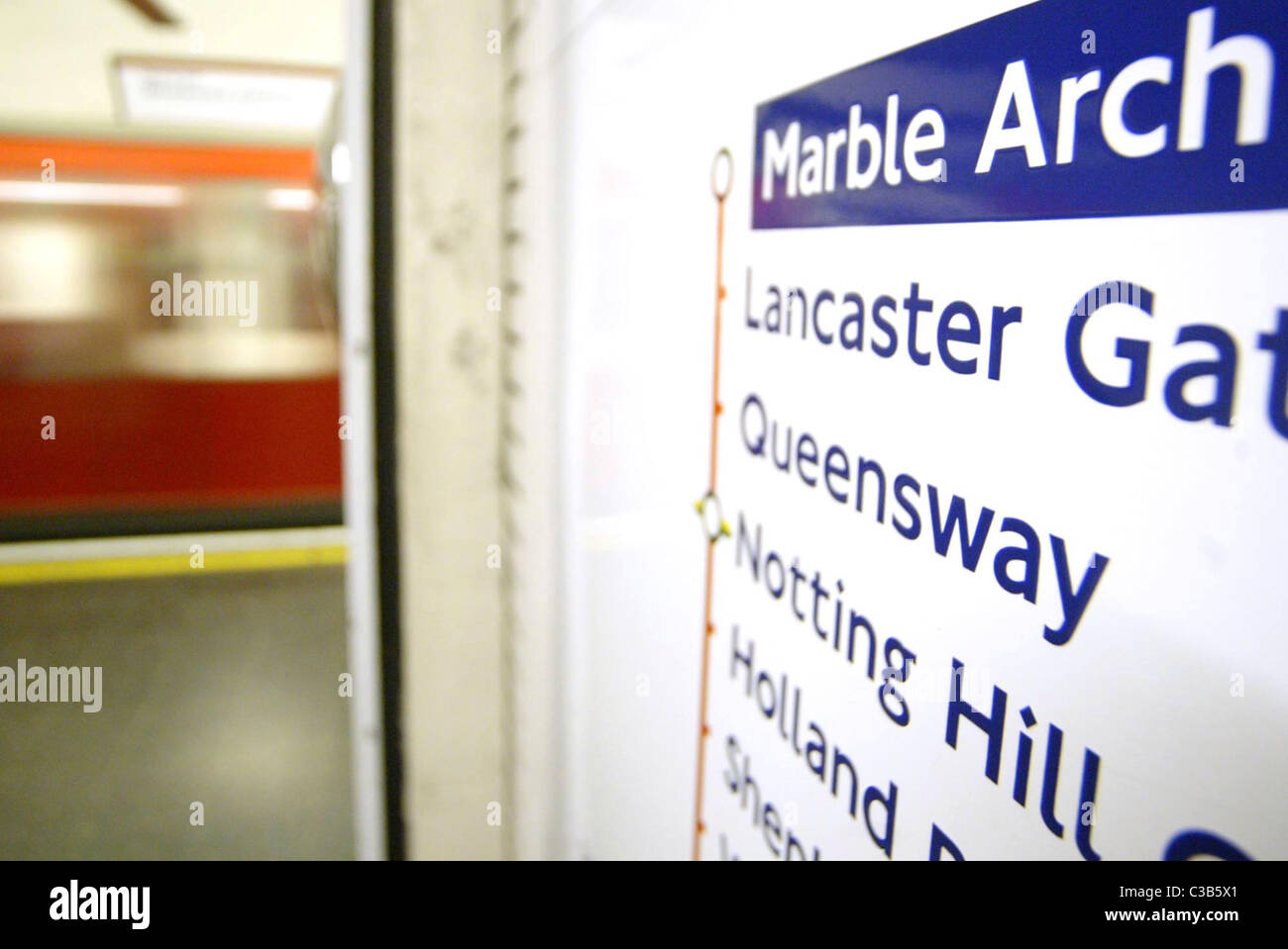 Marble Arch underground station in Central London Stock Photo - Alamy