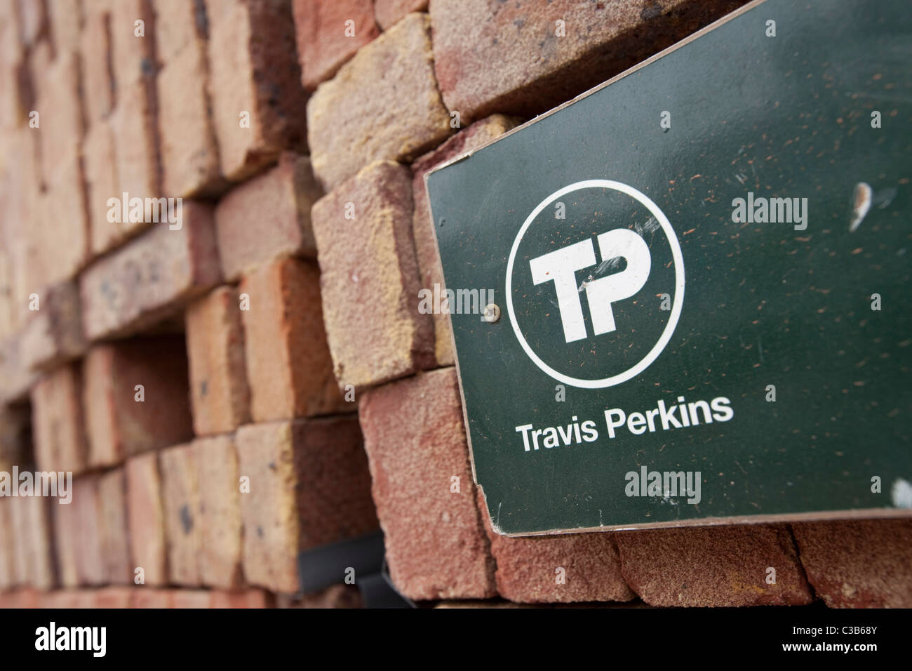 Travis perkins hi-res stock photography and images - Alamy