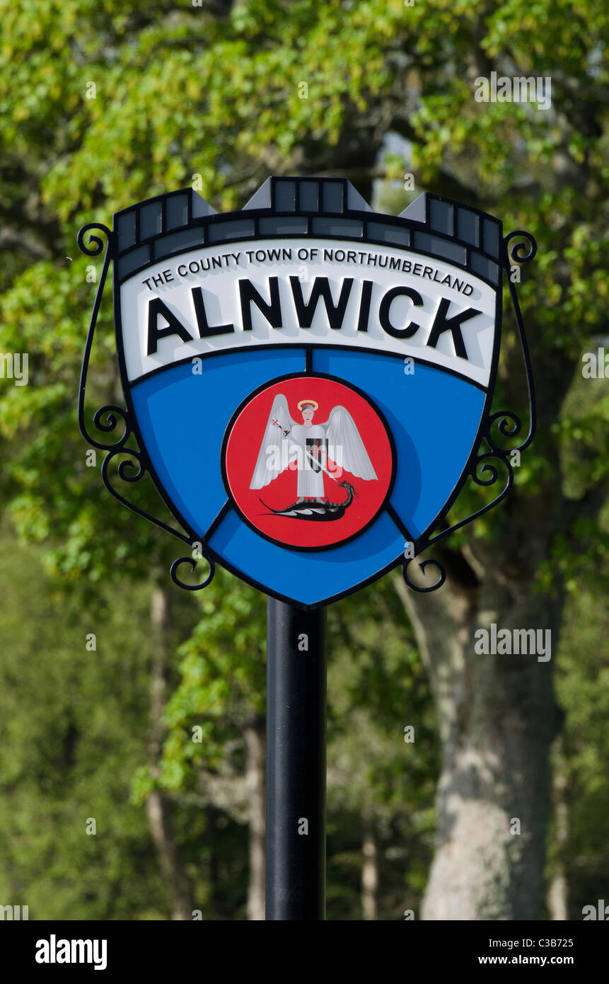 Town sign on entry road to Alnwick Stock Photo - Alamy