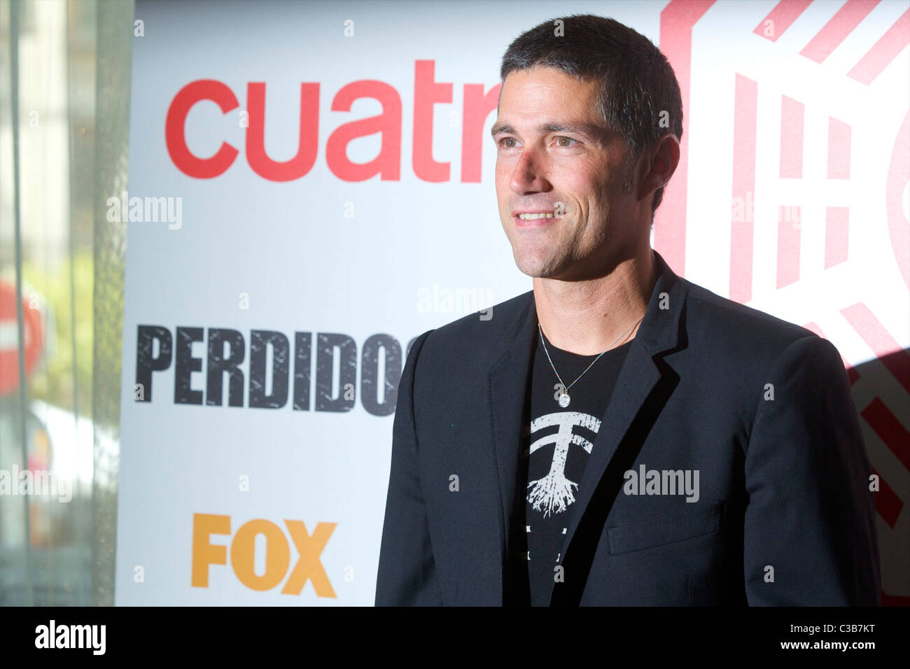 Mathew Fox attends a photocall for the television series 'Lost', held ...