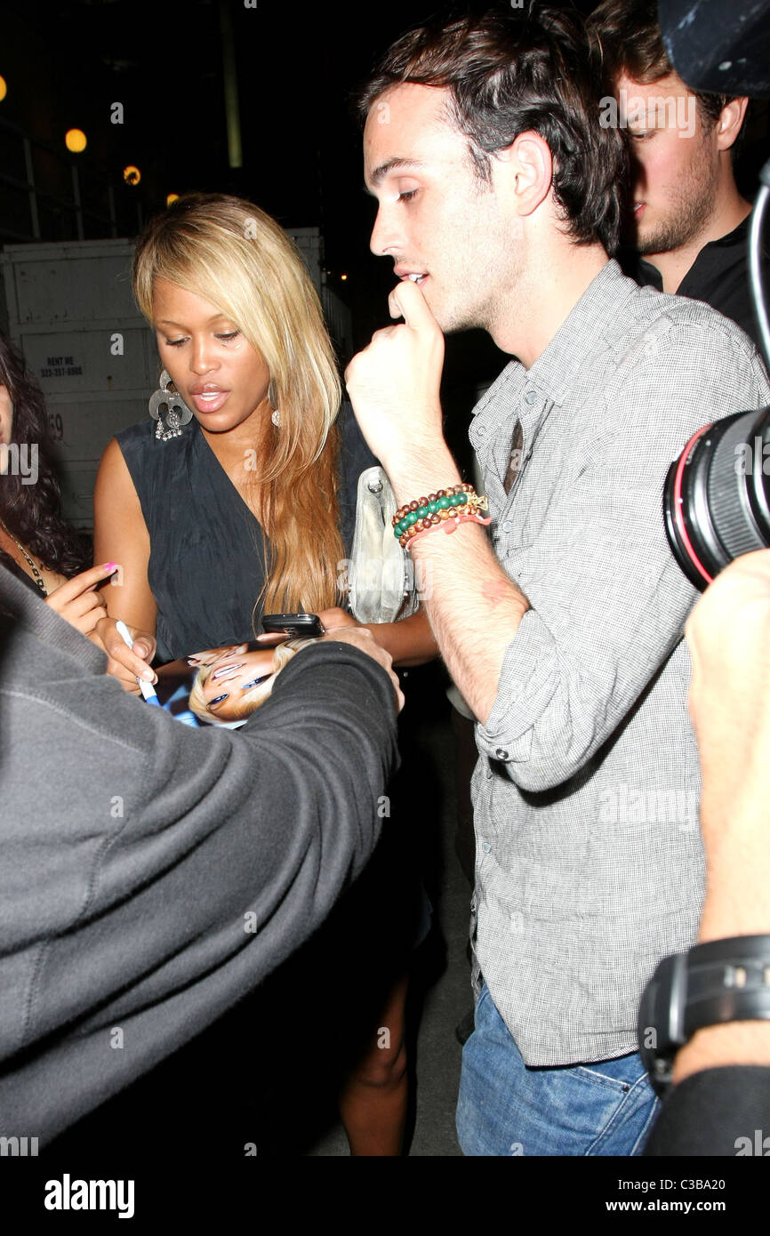 Eve, aka Eve Jihan Jeffers, leaving My House lounge with a male ...