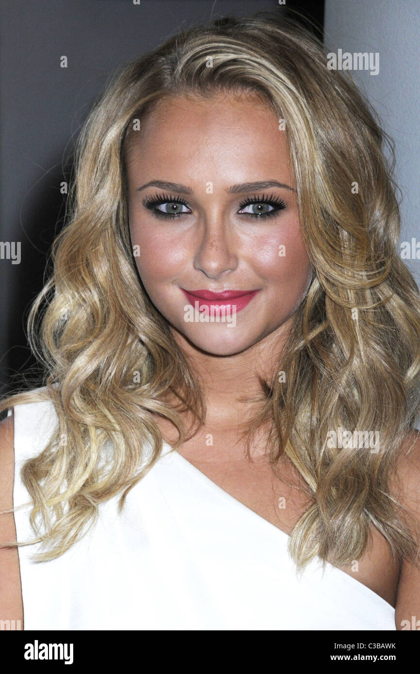 Hayden Panettiere Screening of 'I Love You, Beth Cooper' at AMC Loews ...